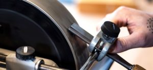 How to Sharpen Wood Carving Tools – Learn in Details - Guides, Business ...