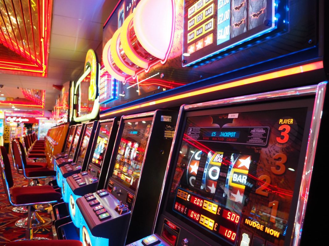 Reasons why people play slot machine games - Guides, Business, Reviews ...