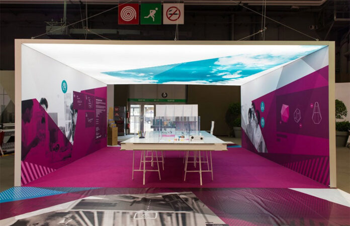 Backlit Trade Show Displays - Guides, Business, Reviews and Technology